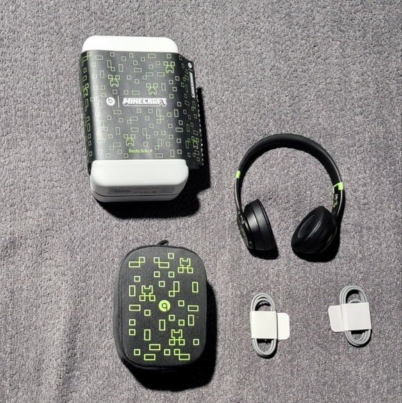 BEATS | Cell Phones & Accessories | Beats Minecraft Wireless Headphones ...